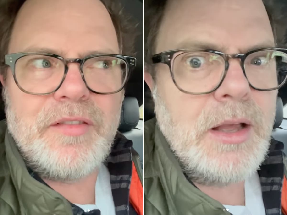 Rainn Wilson reveals what he said to flight passenger watching The Office in viral video ...